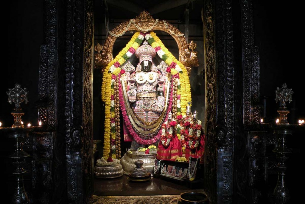 Sri Srinivasa Govinda - ISKCON Bangalore