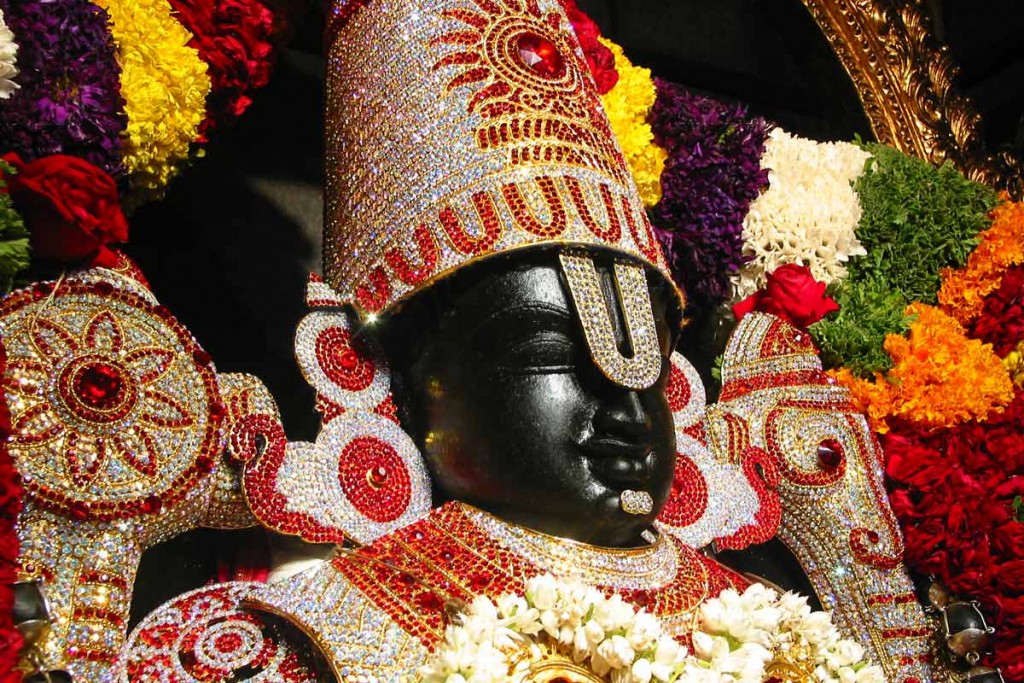 Sri Srinivasa Govinda - ISKCON Bangalore